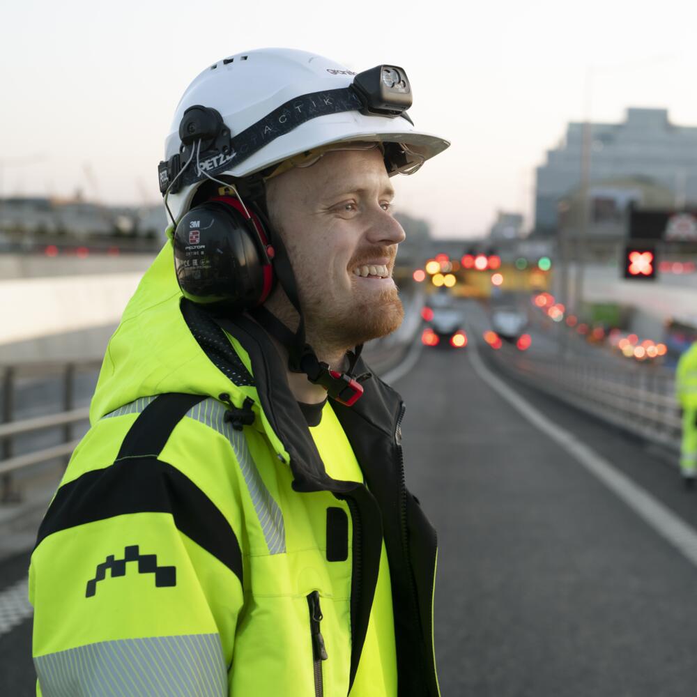 Robusta styrsystem och genomtänkta lösningar till Gnistängstunneln ...